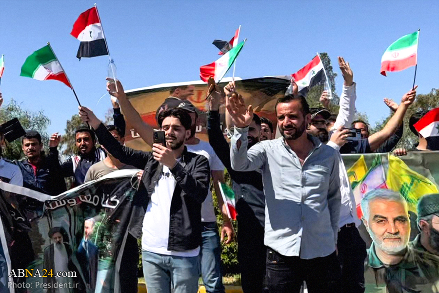 ABNA English - Photos: Group of Syrian citizens welcome Ayatollah Raisi ...