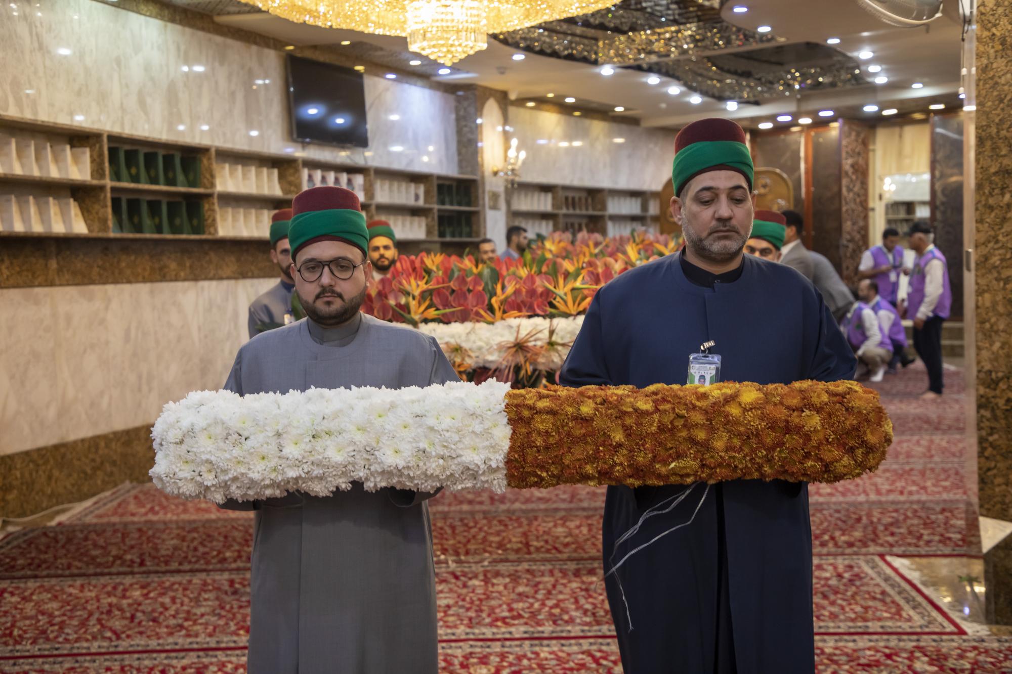 Garlands of roses adorn Shrine of Al-Abbas on birth anniversary of ...