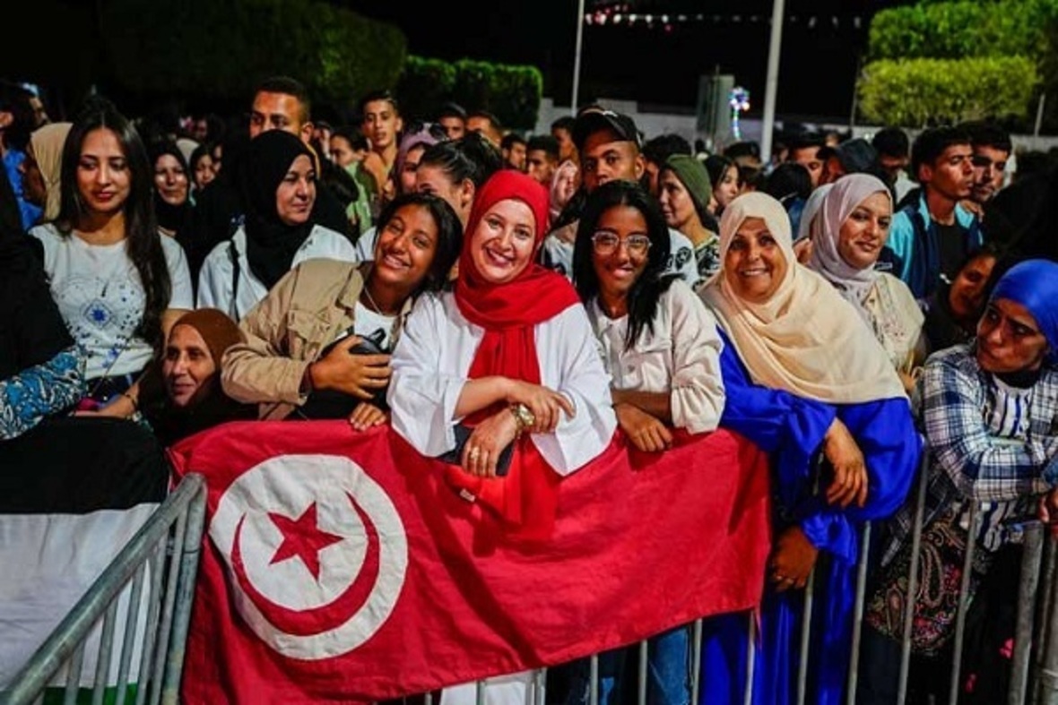 Thousands mark Prophet’s birthday celebration at historic Mosque of ...