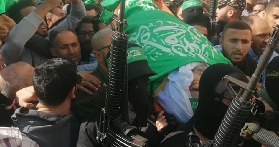 Tens of thousands of Palestinians attend funeral of former minister ...